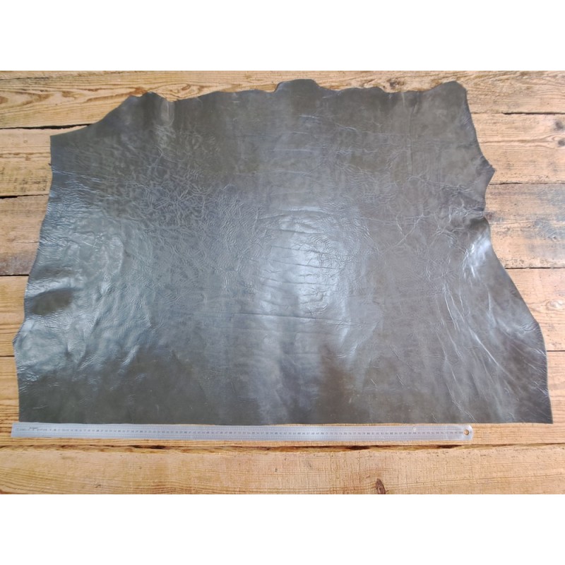 Collet de vache tannage végétal effet froissé - Vert kaki