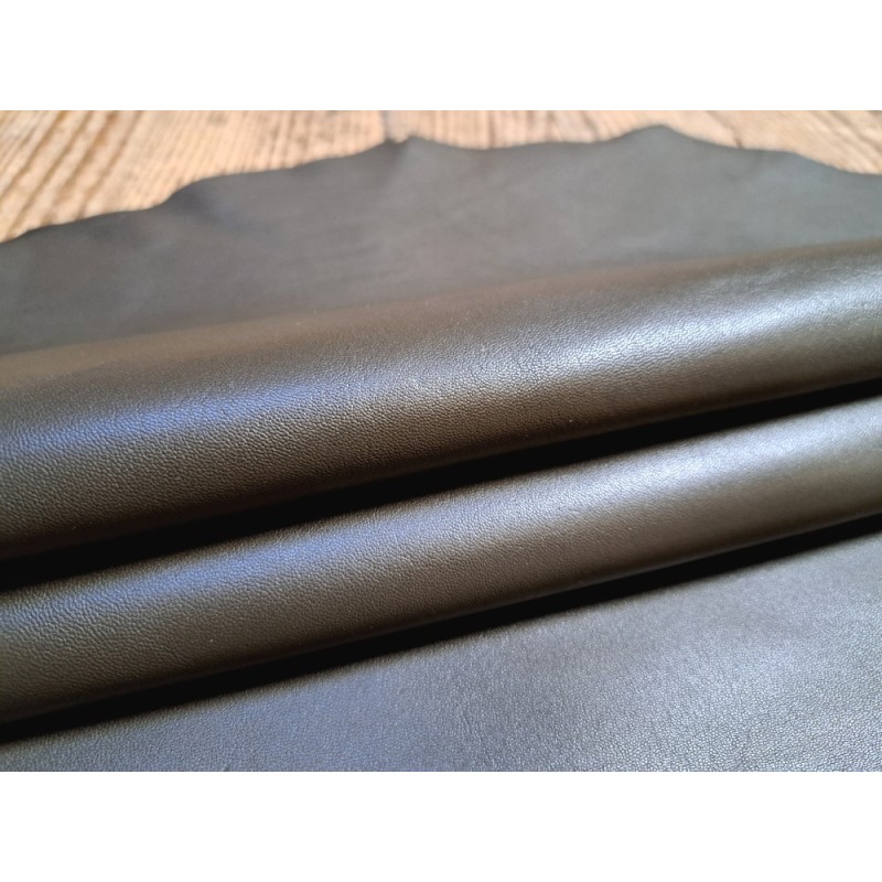Peau de cuir d'agneau lisse - Kaki - Cuir en Stock