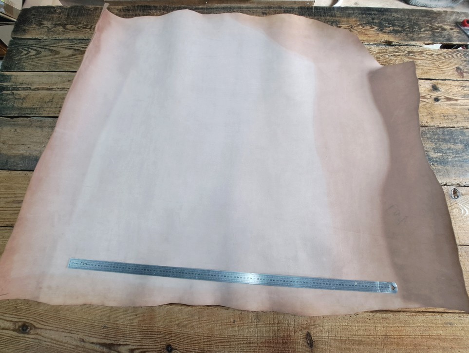 Collet de vache tannage végétal nubuck - Beige